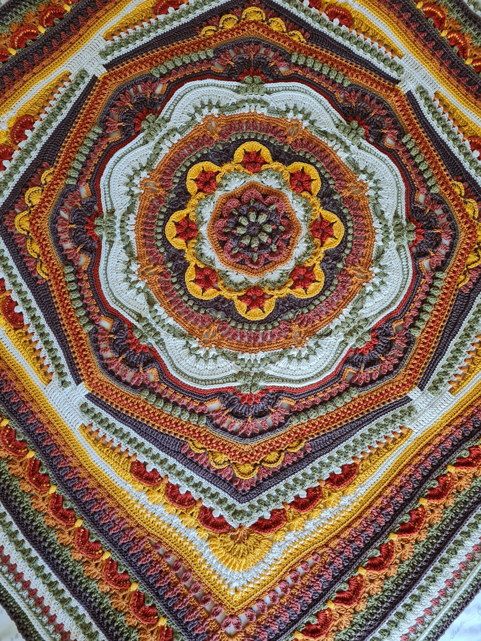 Flora De Flora Sunset Mandala Crochet Blanket - Etsy