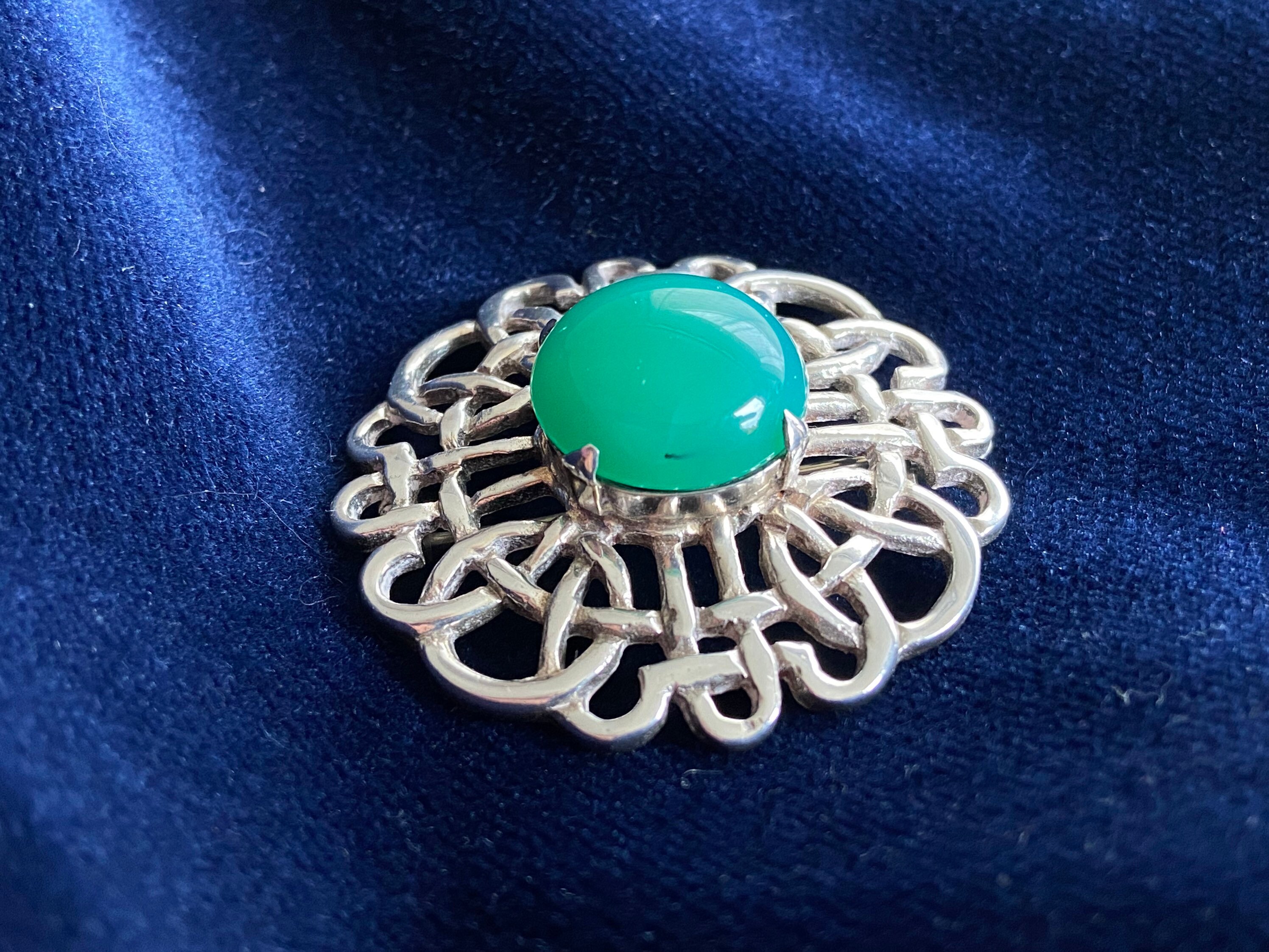 SCOTTISH Silver Signed and Hallmarked Brooch With Green Agate - Etsy