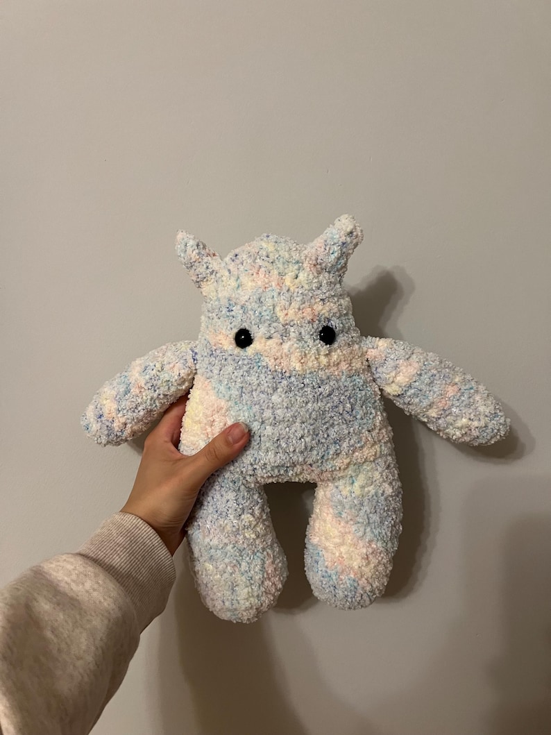 Worry Monster Crochet Pattern - Etsy