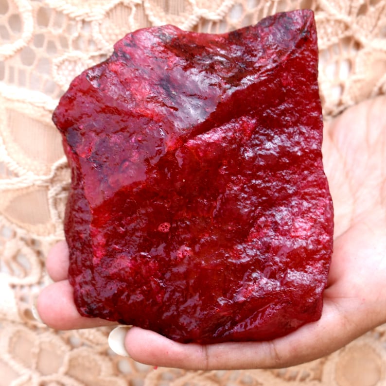 Natural African Ruby Raw Corundum 1550.15 Ct Earth-mined Certified ...
