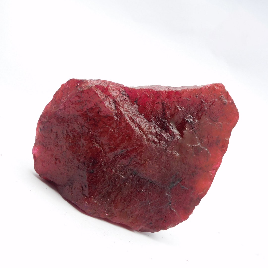 Natural African Pigeon Blood Ruby - 2500-2700 Carat Certified Uncut ...