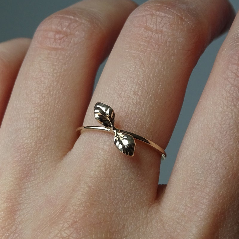 Plant Ring - Etsy