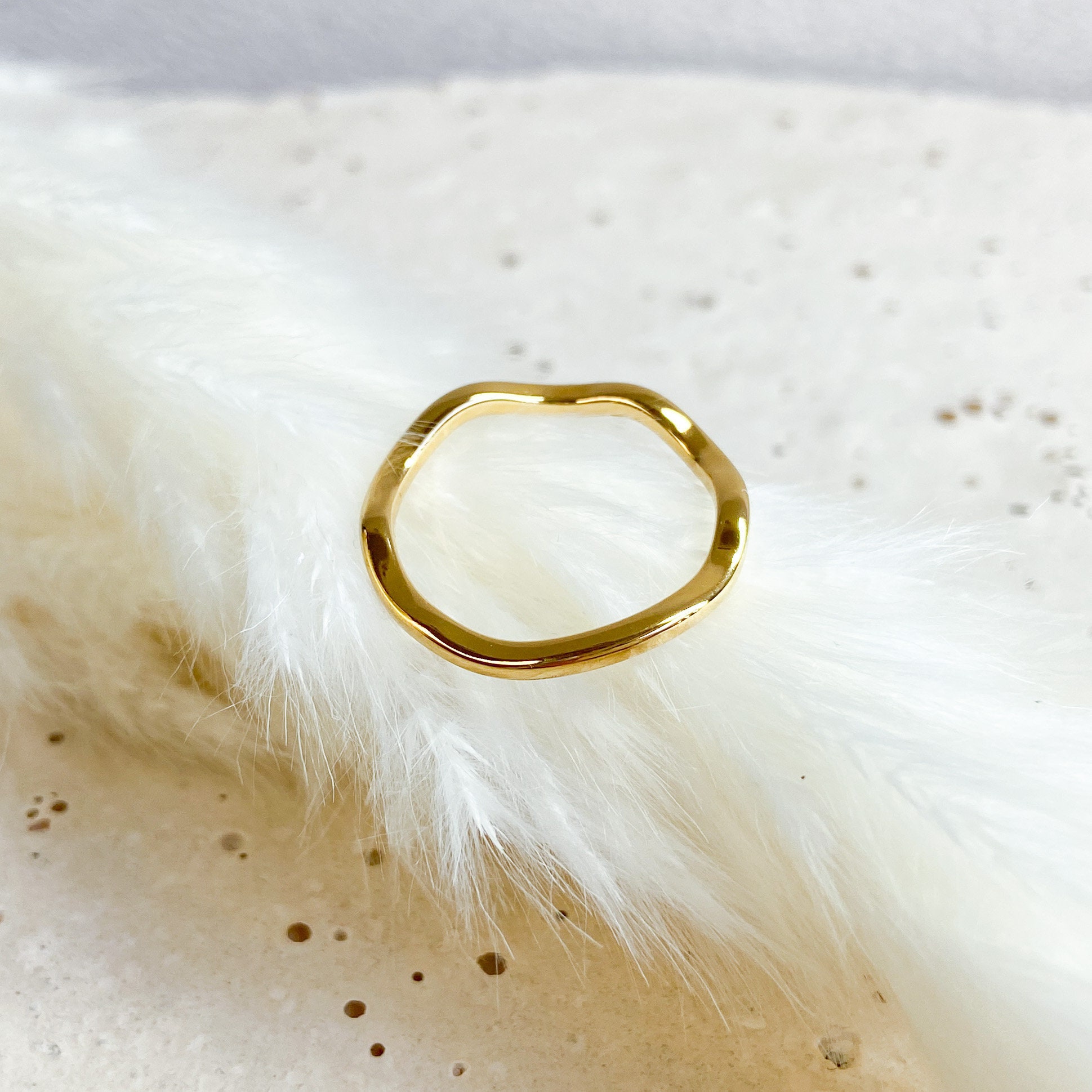 Minimalist Thin Gold Ring Delicate Wave Ring Boho Hippie - Etsy