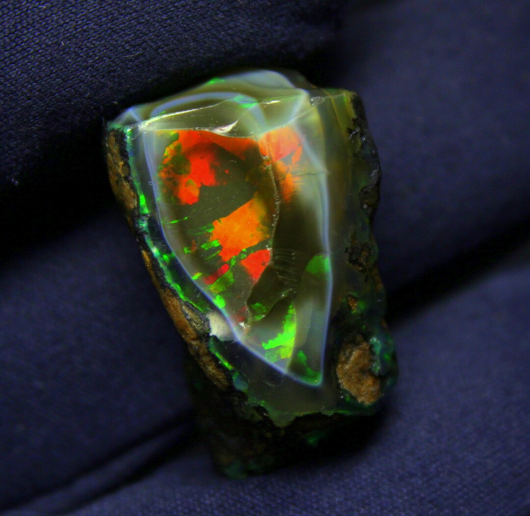 Rarest Chaff Pattern Natural Ethiopian Black Opal Rough 32 Carat Welo ...
