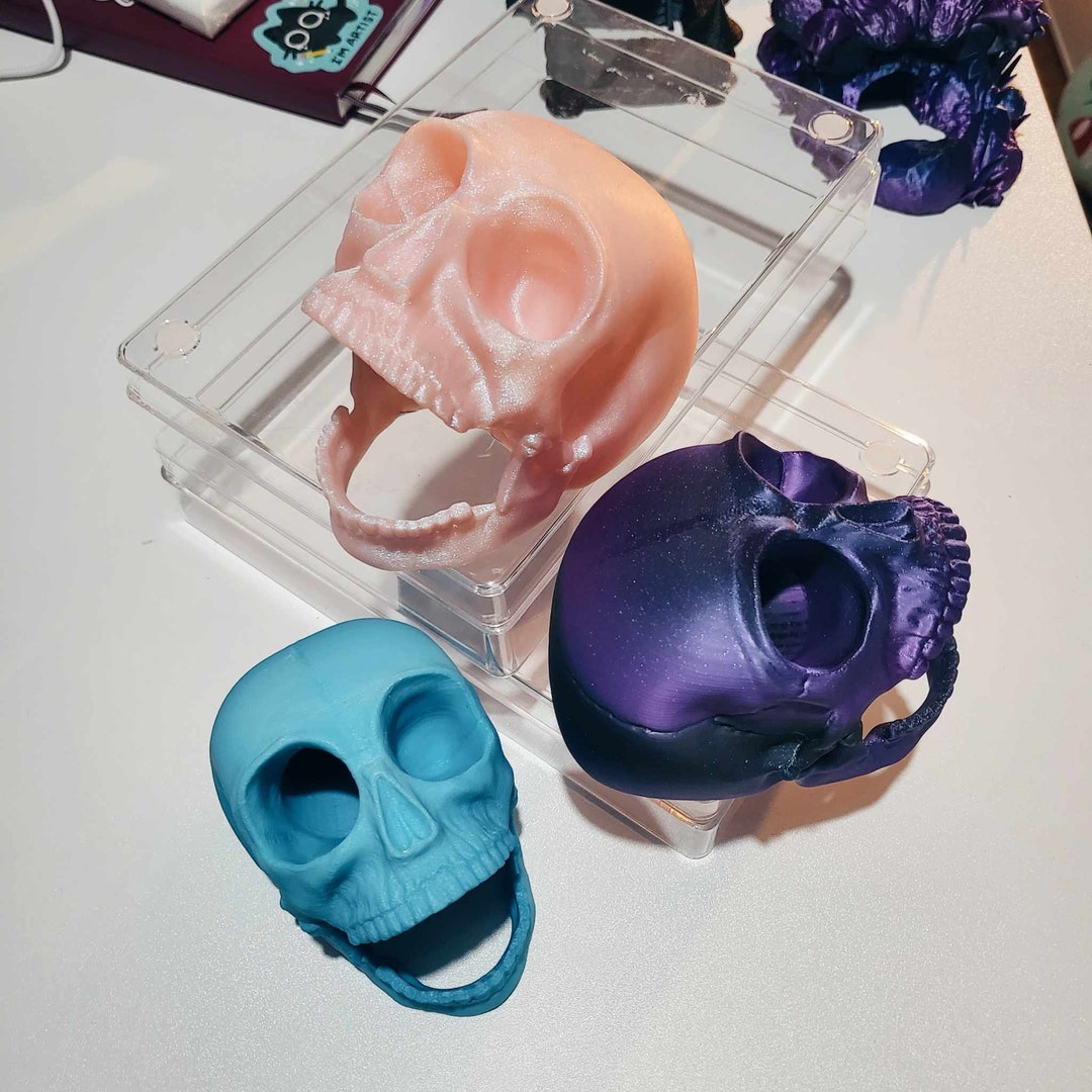 Mini Screaming Skull Dice Towers - Custom Color, Portable and Durable ...