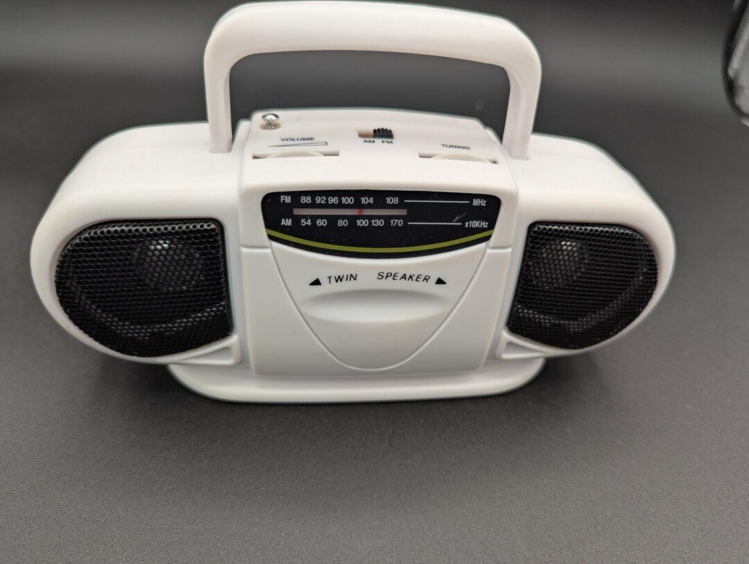 Vintage Mini Boombox; Portable Radio; Battery Operated Radio - Etsy