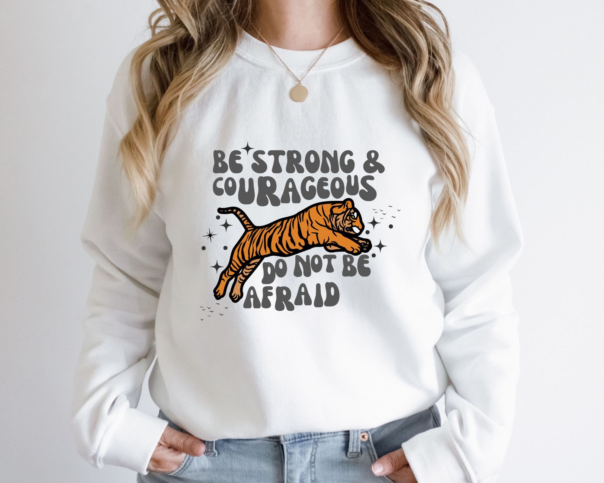 Be Strong and Courageous Do Not Be Afraid Svg Png, Scripture Png, Bible ...