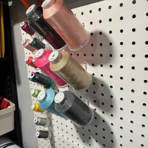 Pegboard Thread Spool Holder: 5000m Embroidery & Serger Spools, 1/4 ...