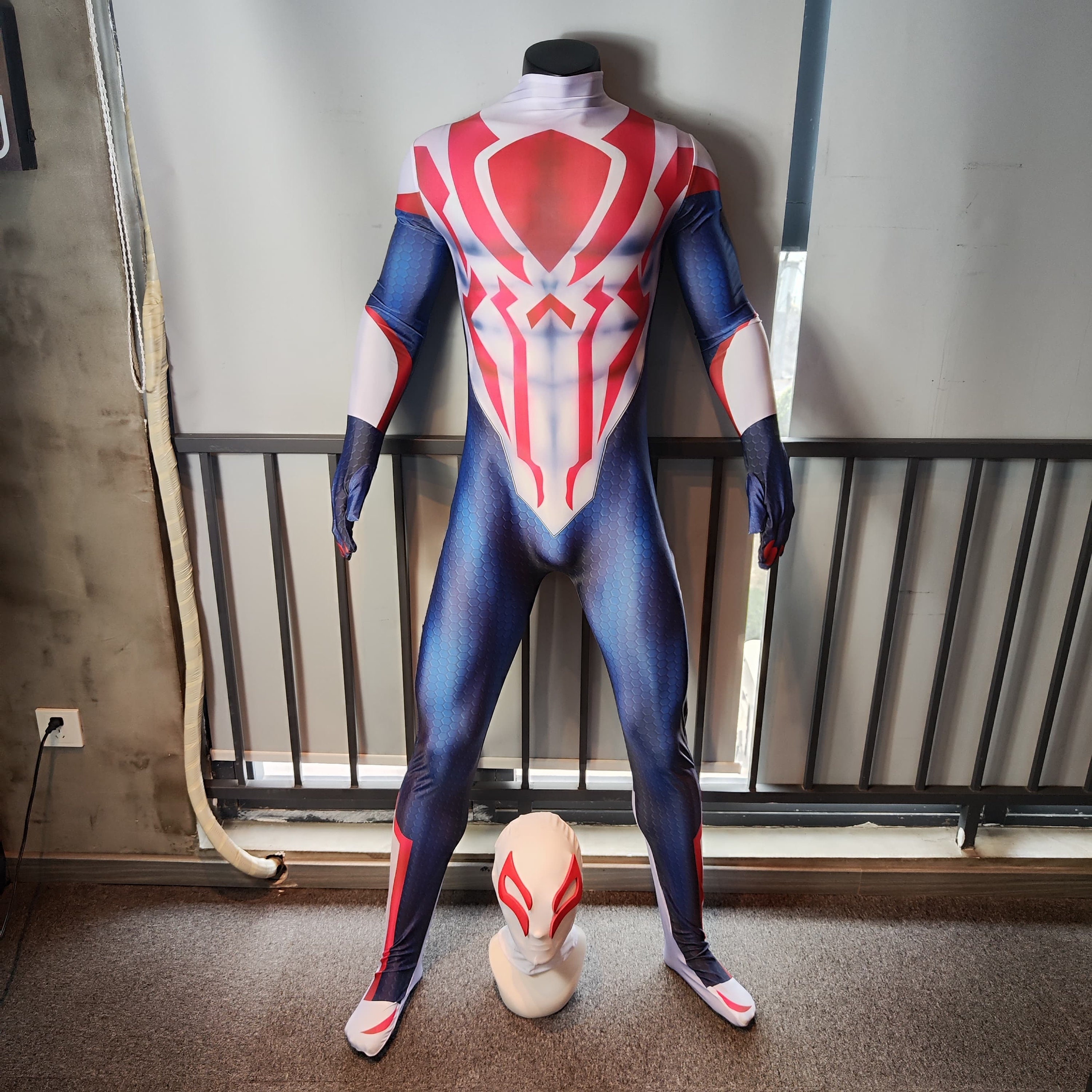 Spider man 2099 white suit store