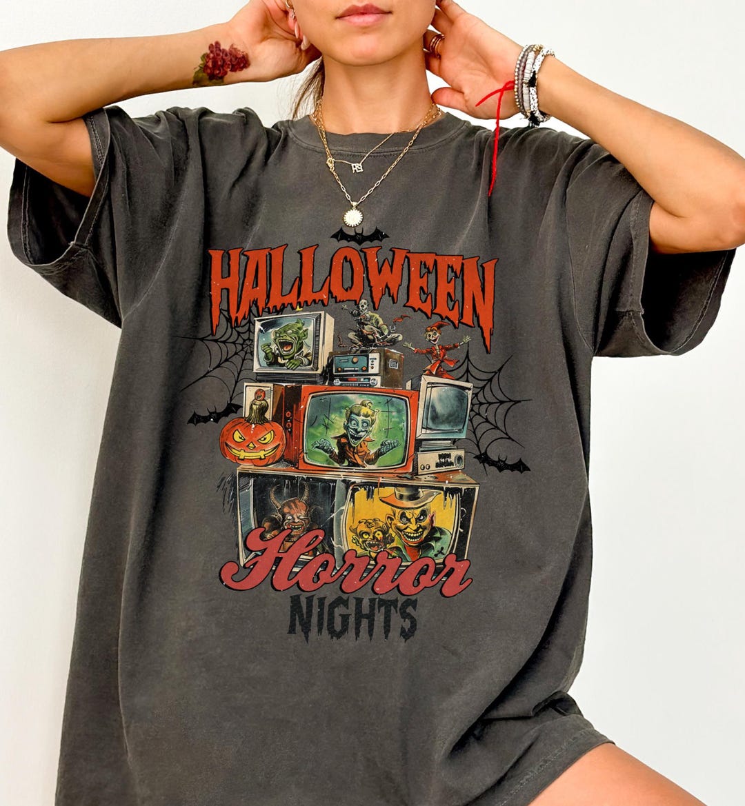 Comfort Colors® Halloween Horror Nights Shirt, Retro Halloween Horror ...