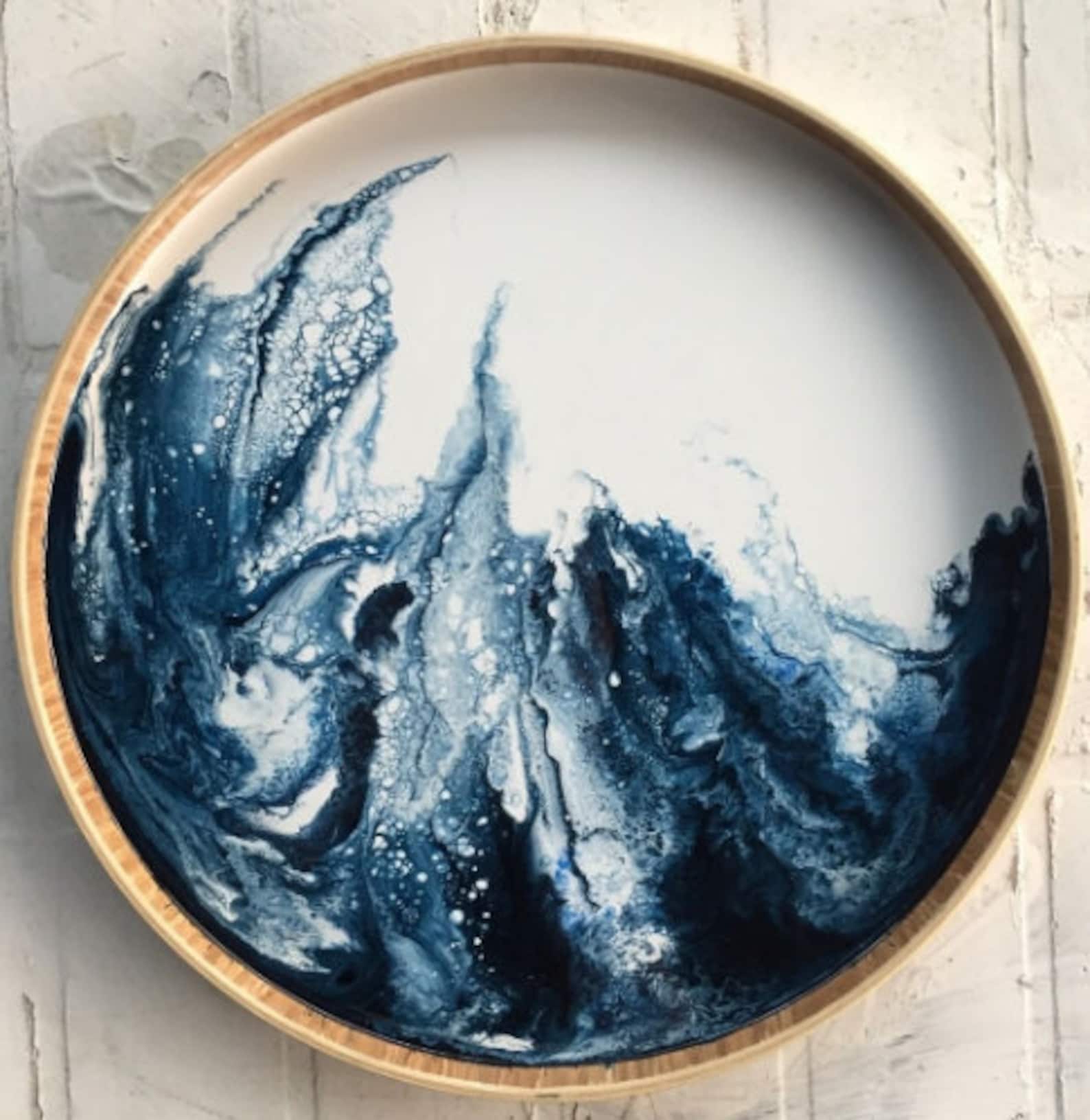 Round Wood and Resin Tray, Resin Art, Decorative Resin Serving Tray ...