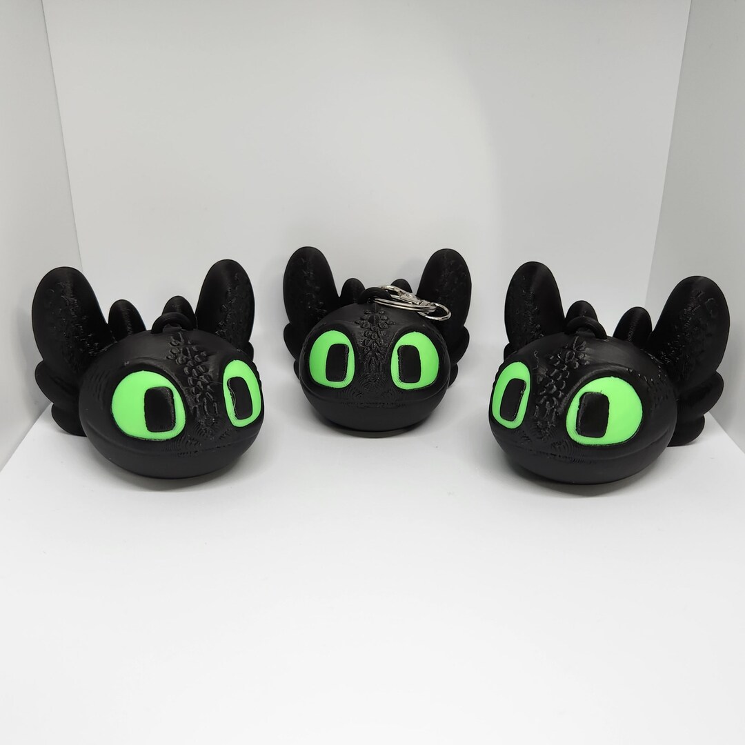 3D Printed Toothless Keychain for Dragon Lovers - Etsy