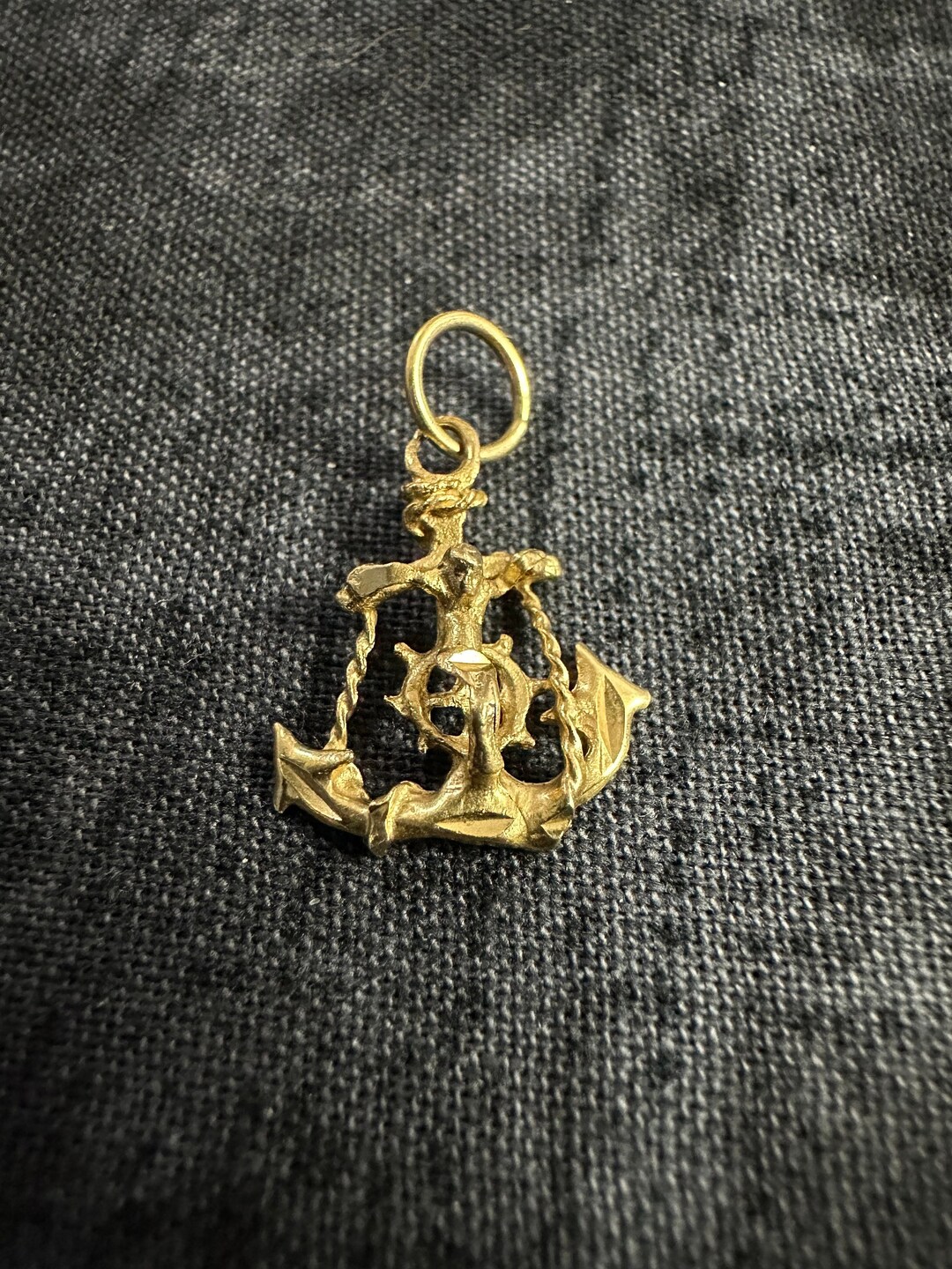 Small Yellow Gold 14k Religious Anchor Jesus Crucifix Pendant Charm 0.8 ...