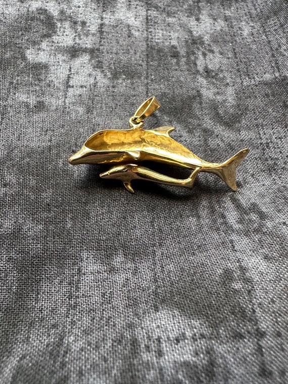14k Solid Yellow Gold Swimming Pair of Dolphins Sea O… - Gem