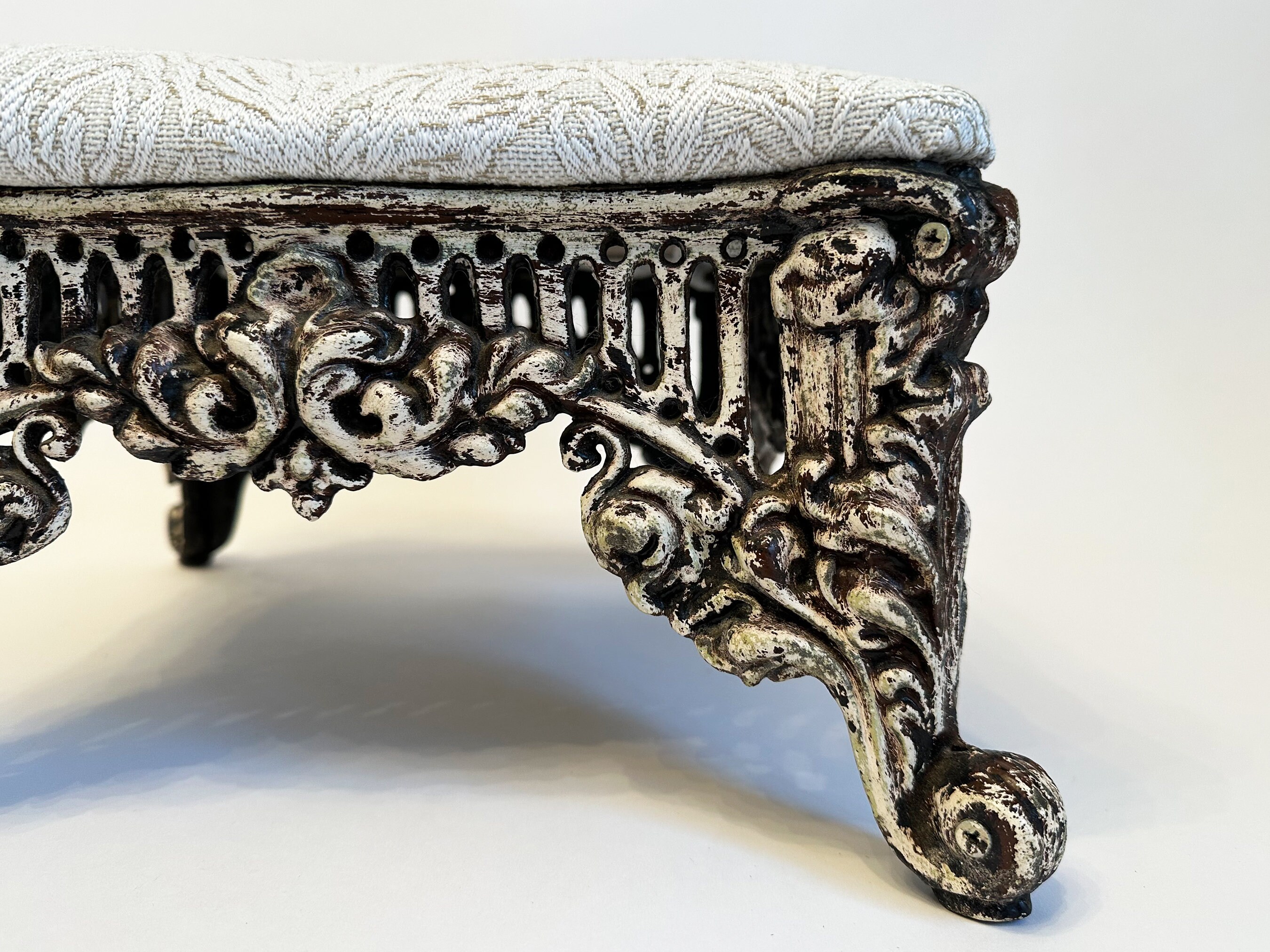 Vintage Footstool Cast Iron Foot Stool Ornate Victorian Louis XV Style ...