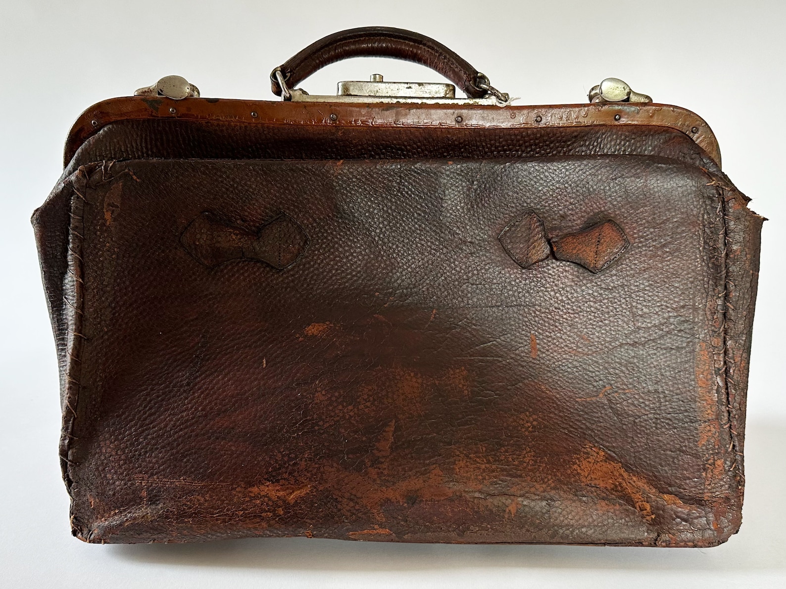 Antique Doctors Bag Antique Medical Bag Distressed Leather Doctors ...