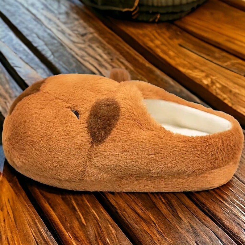 Capybara Slippers , Capybara Plush Slippers , Cute Capybara - Etsy