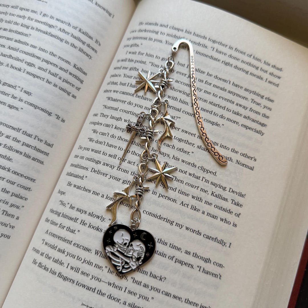 Romantasy Charm Hook Bookmark | Charm Bookmark | Metal Bookmark ...