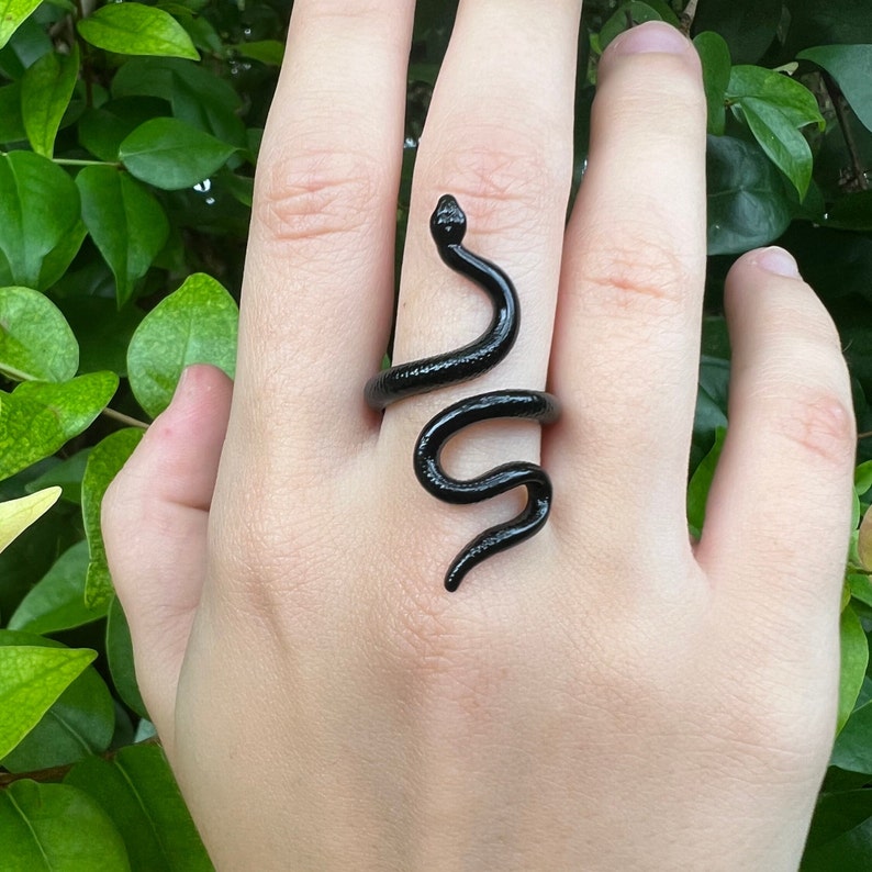 Snake Ring | Reputation | Eras Tour | Taylor Swift | Adjustable Ring - Etsy