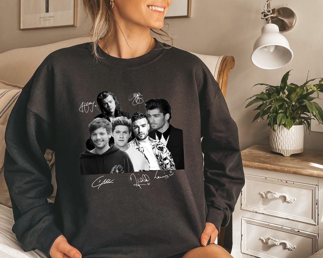 Retro One Direction Band Shirt: 1D World Tour Tee - Etsy