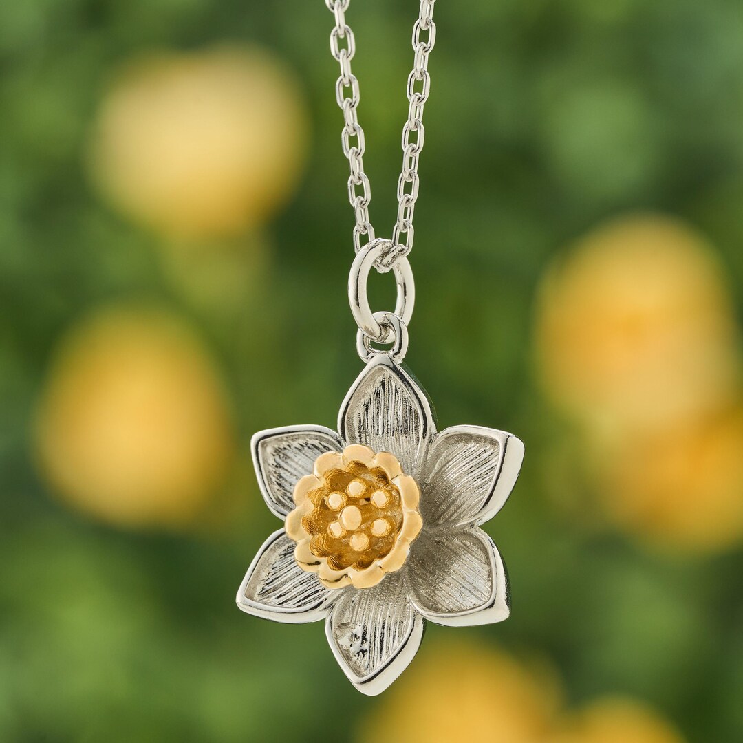 Daffodil Necklace, Spring Floral Jewelry, Stainless Steel Chain - Etsy