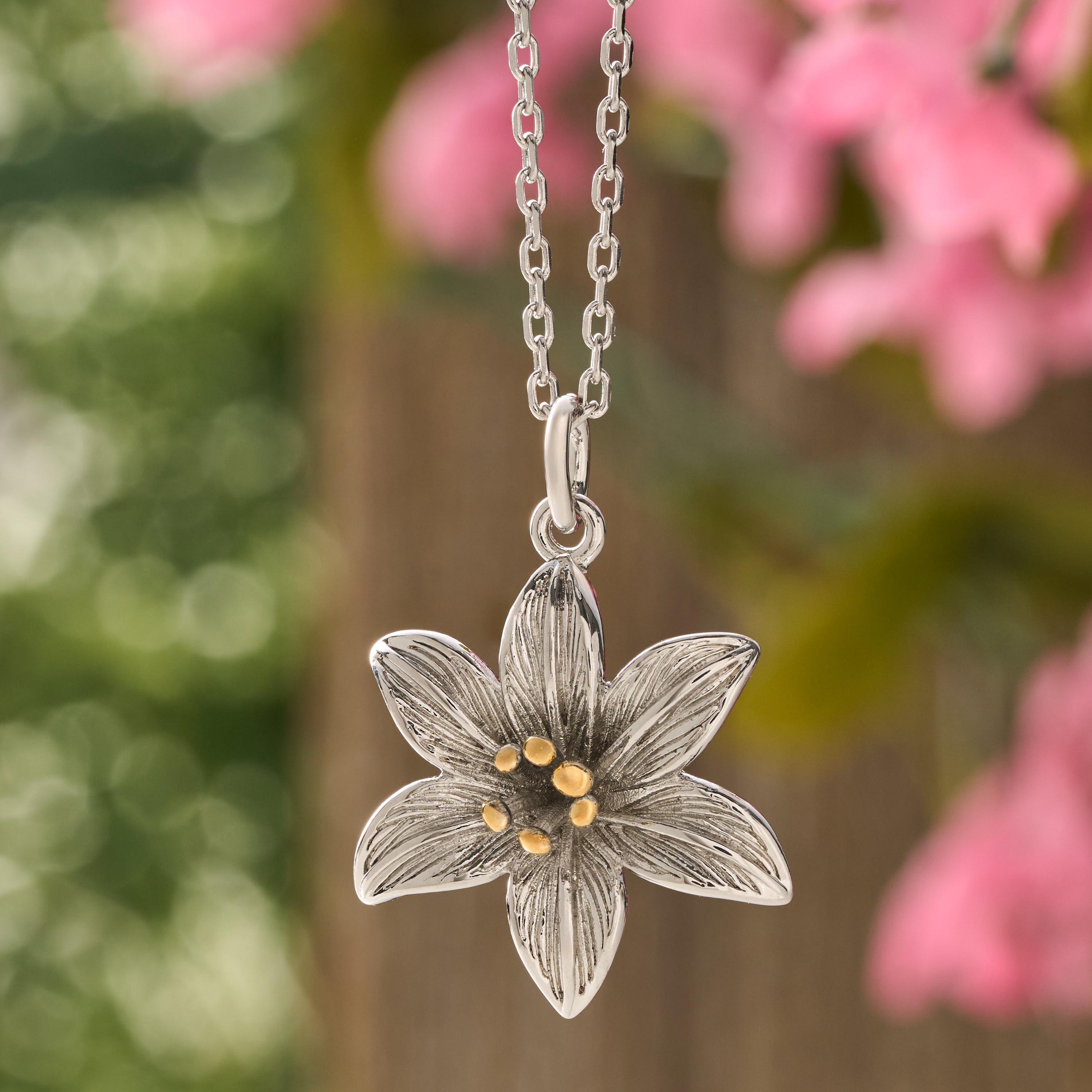 Lily Necklace, Spring Flower Jewelry, Stainless Steel Chain - Etsy