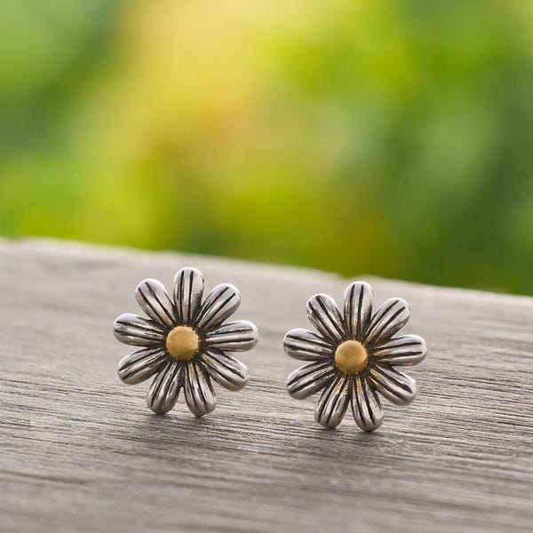 Daisy Earrings - Etsy
