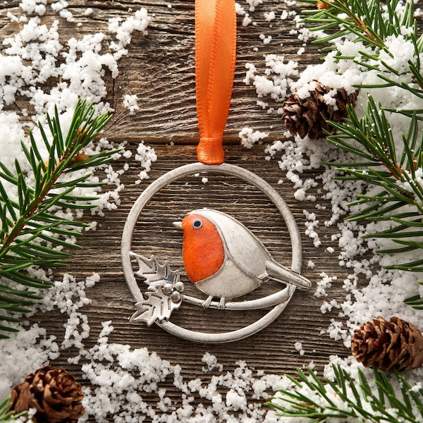 Robin Gifts - 60+ Gift Ideas for 2025