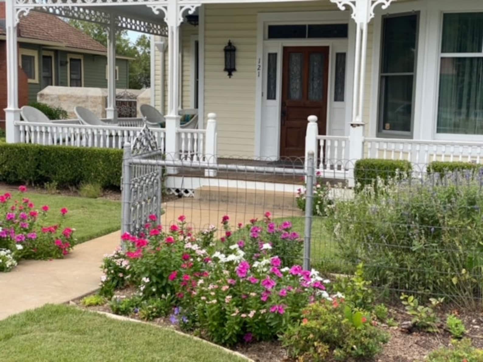 100 Ft X 4 Ft Galvanized Loop Woven Wire Old Fashioned Yard Fence ...