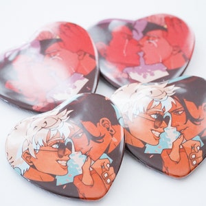 Jjk: Gojo & Geto 2.25 Heart Buttons - Etsy