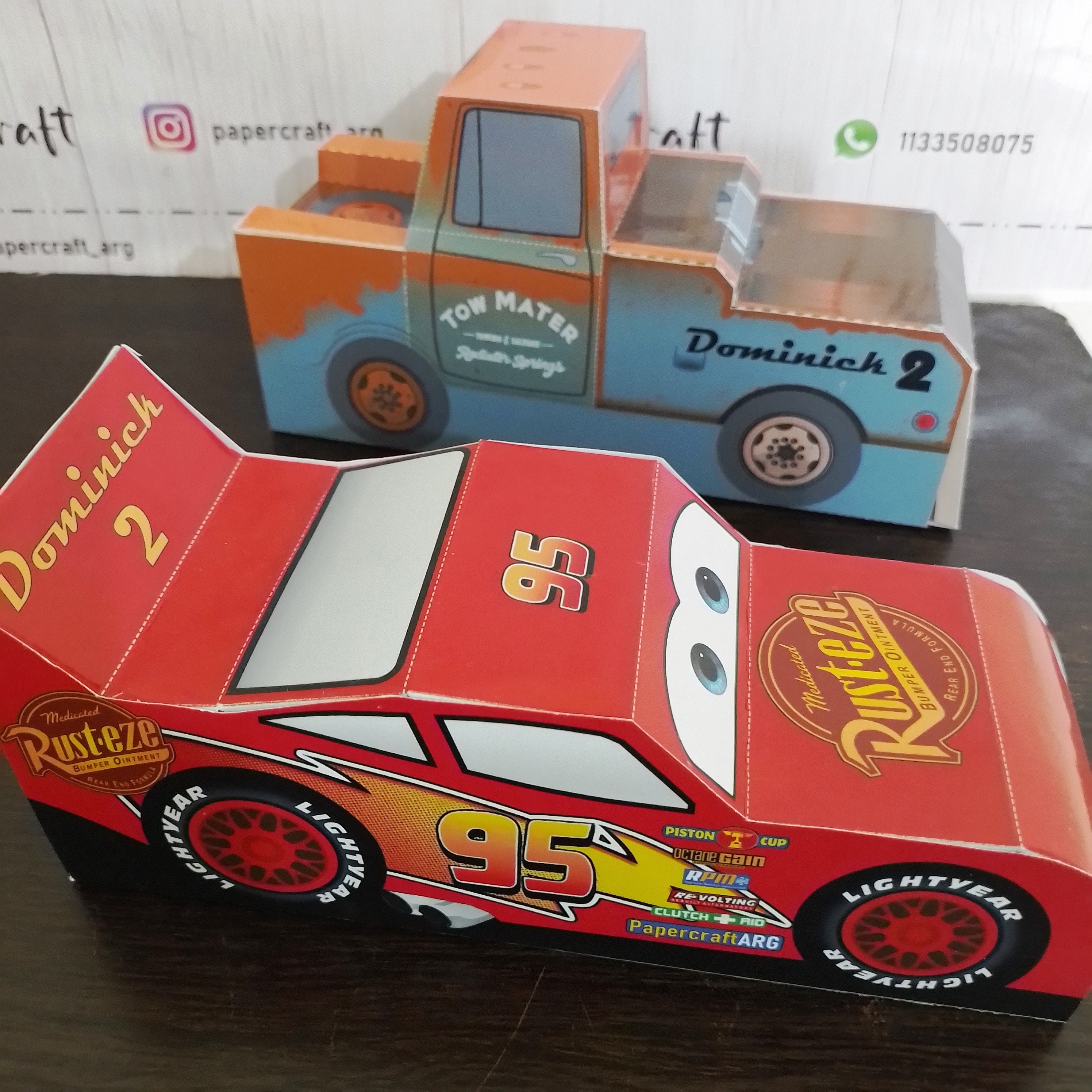 Papercraft Cars y Mate, Rayo Mcqueen y Tow Mater, Favor Box Cars ...