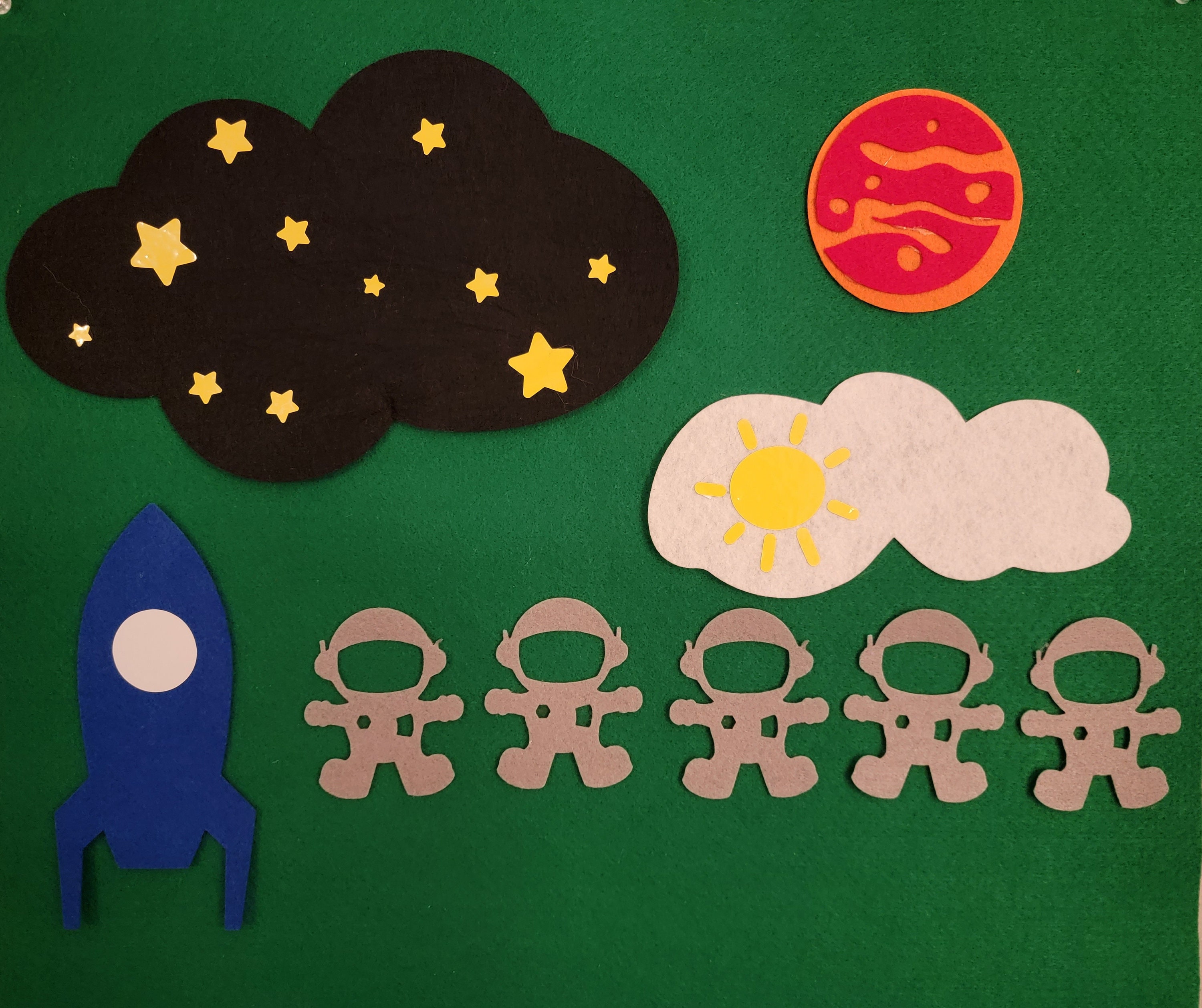 5 Little Astronauts - Etsy