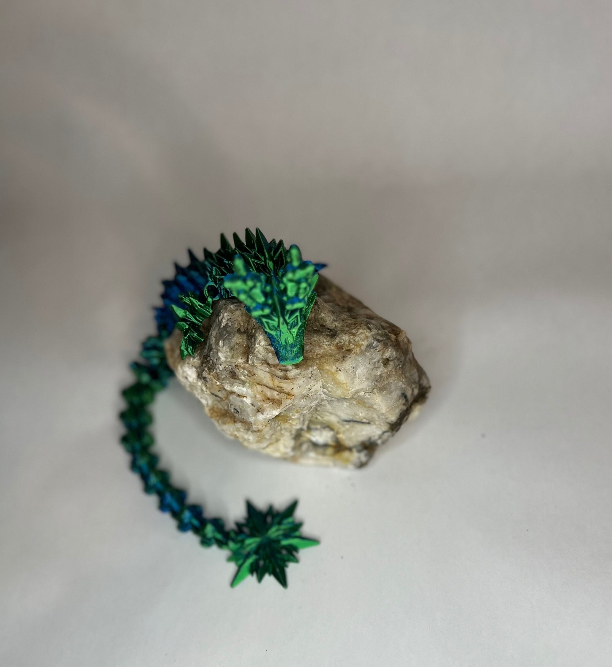 Winter, 3D Articulated Dragon Fidget Toy, Flexible Dragon Toy, De ...