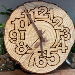 Custom Laser Engraved Wood Slice Clock, Personalized Wall Art - Etsy