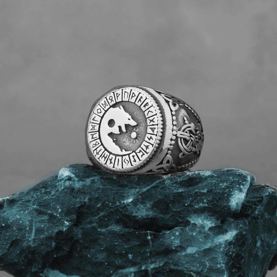 Skoll and Hati Wolf Ring With Viking Knots Viking Wolves Ring Statement Ring for Men Spiritual ...