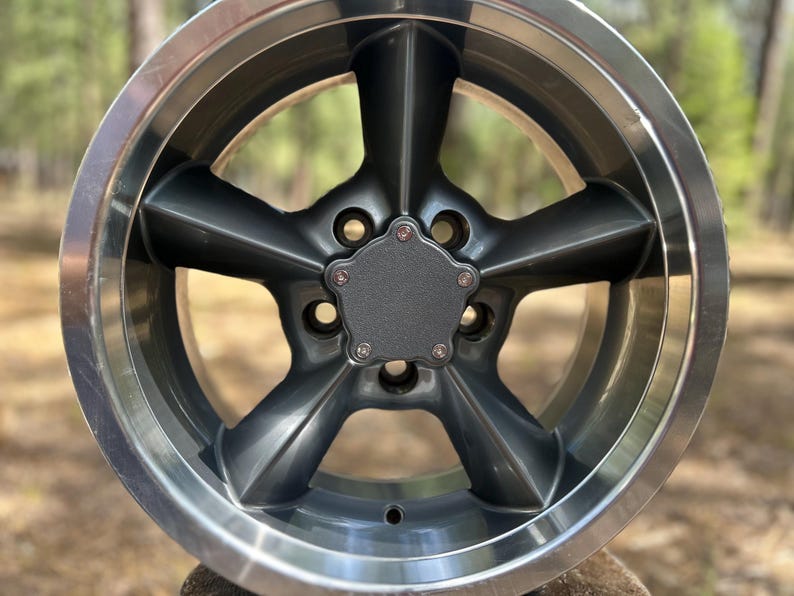 B/G Rod Works Old School Wheels Flat Center Caps 3D Printed Dark Grey ...
