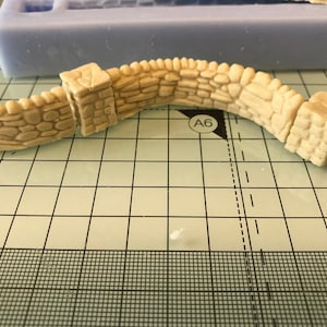 DT39 Country Walling Curved Sections - Model Railway Scenery OO Scale ...