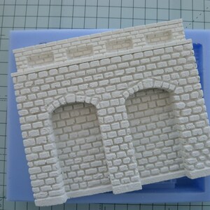 LS01 Lineside Stone Walling Mould - for Model Railway Scenery - Etsy UK