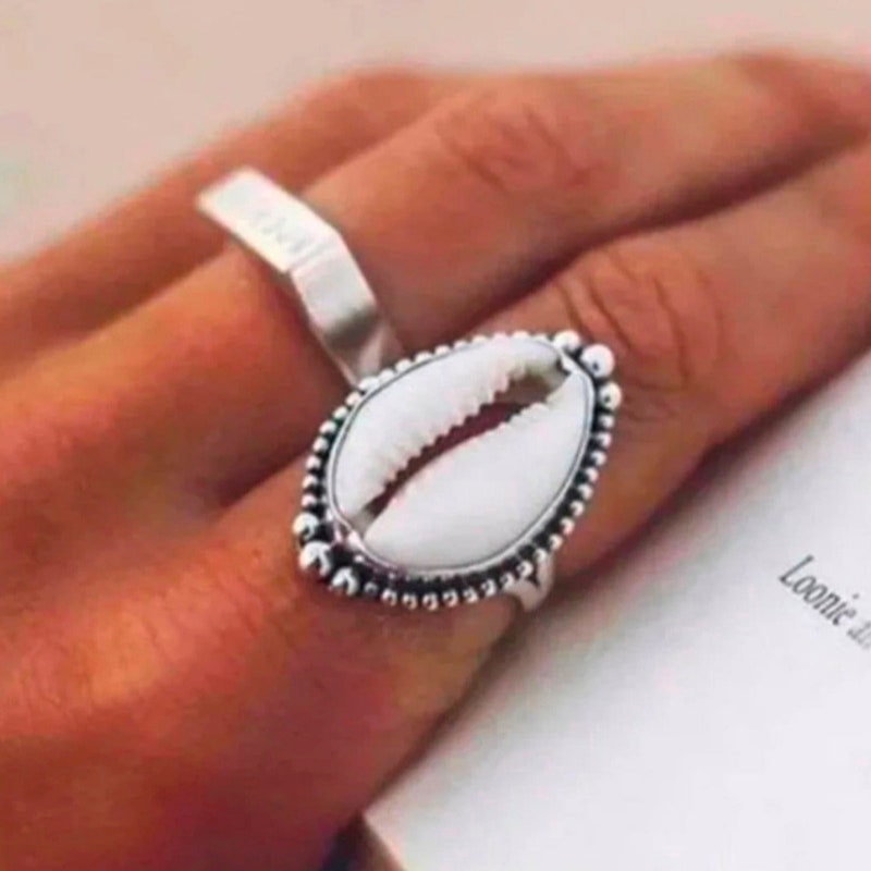Cowrie Shell Ring - Etsy