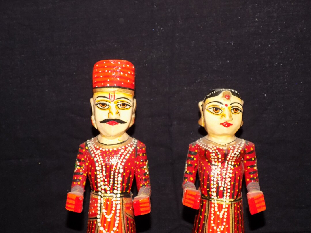 Traditional Indian Art, Wooden Hindu Goddess Gangaur Statue , Hand ...