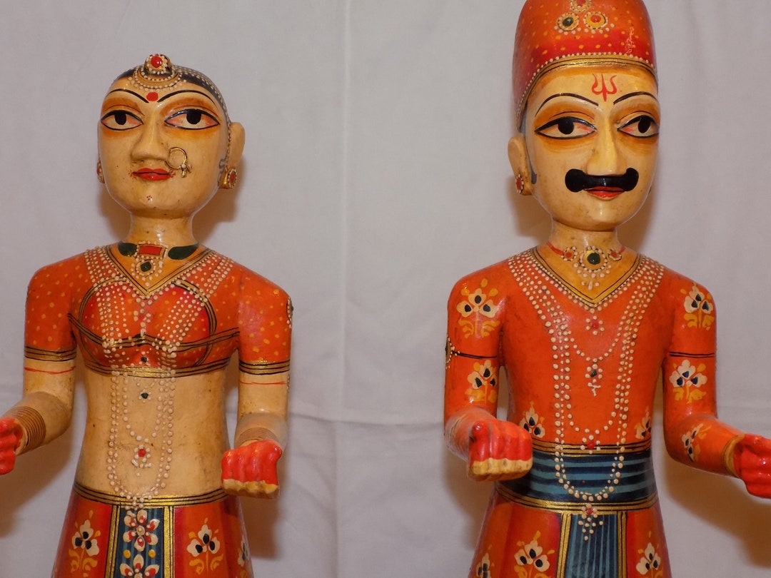 Traditional Indian Art, Wooden Hindu Goddess Gangaur Statue , Hand ...