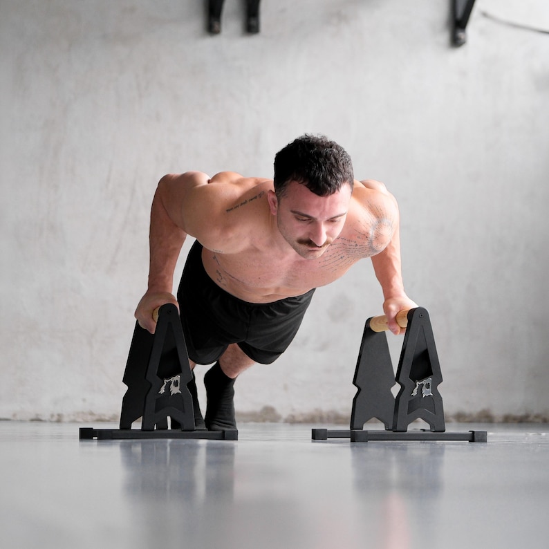 Big Bear Parallettes - Parallel - Push up Bar - Calisthenics ...