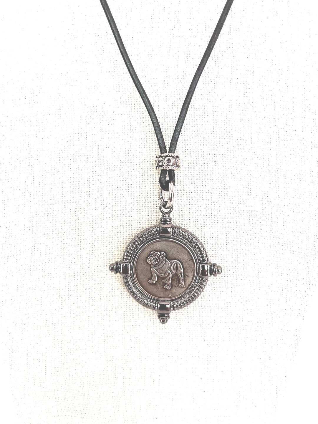 Necklace Bulldog Dawg Medallion Coin With Leather Cord, Closed With ...