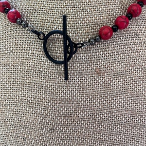 Necklace Bulldog Coin Medallion Pendant Beaded Themed Necklace Red ...