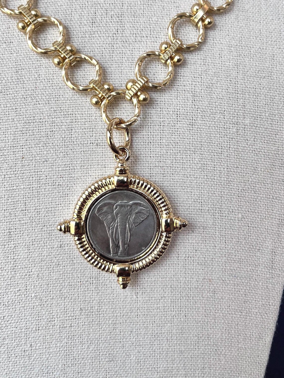 Necklace Elephant Medallion Coin With Gold Alloy Chain Toggle Closure ...