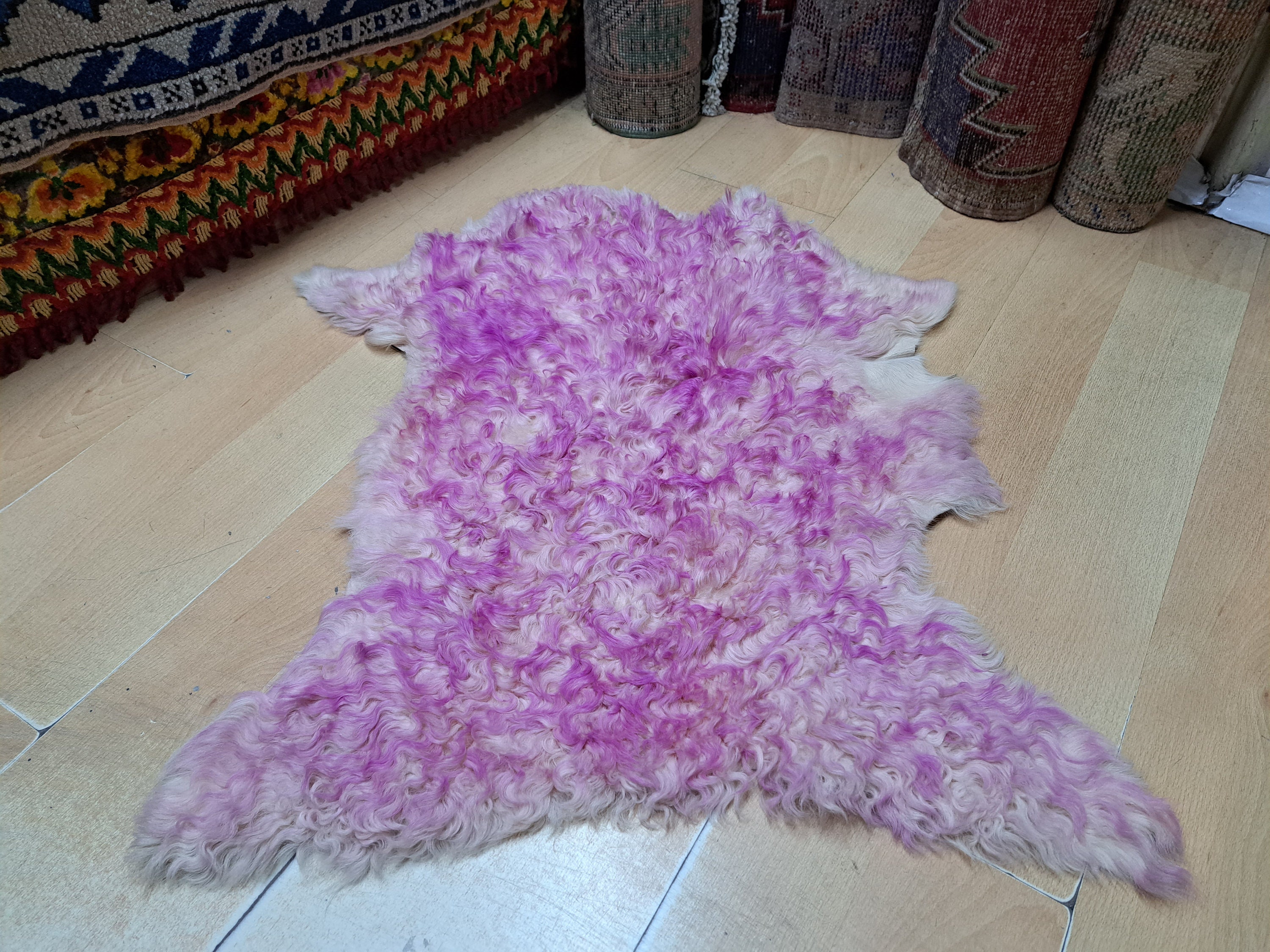 Turkish Sheep Skin, Curly Lamb Leather, Spotted Hide, Curly Lamb Hide ...