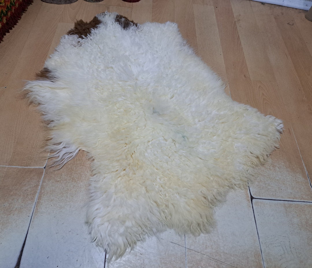 Vintage Turkish Sheepskin Rug: Curly Lamb Leather Hide (2.1 X 3 Ft) - Etsy