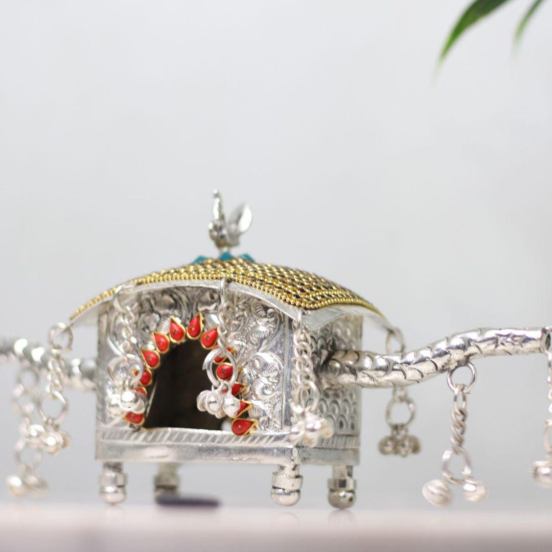Indian Traditional Palki, German Silver Palki/doli ,chitai Doli,german ...