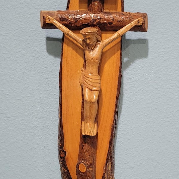 Unique Crucifix - Etsy
