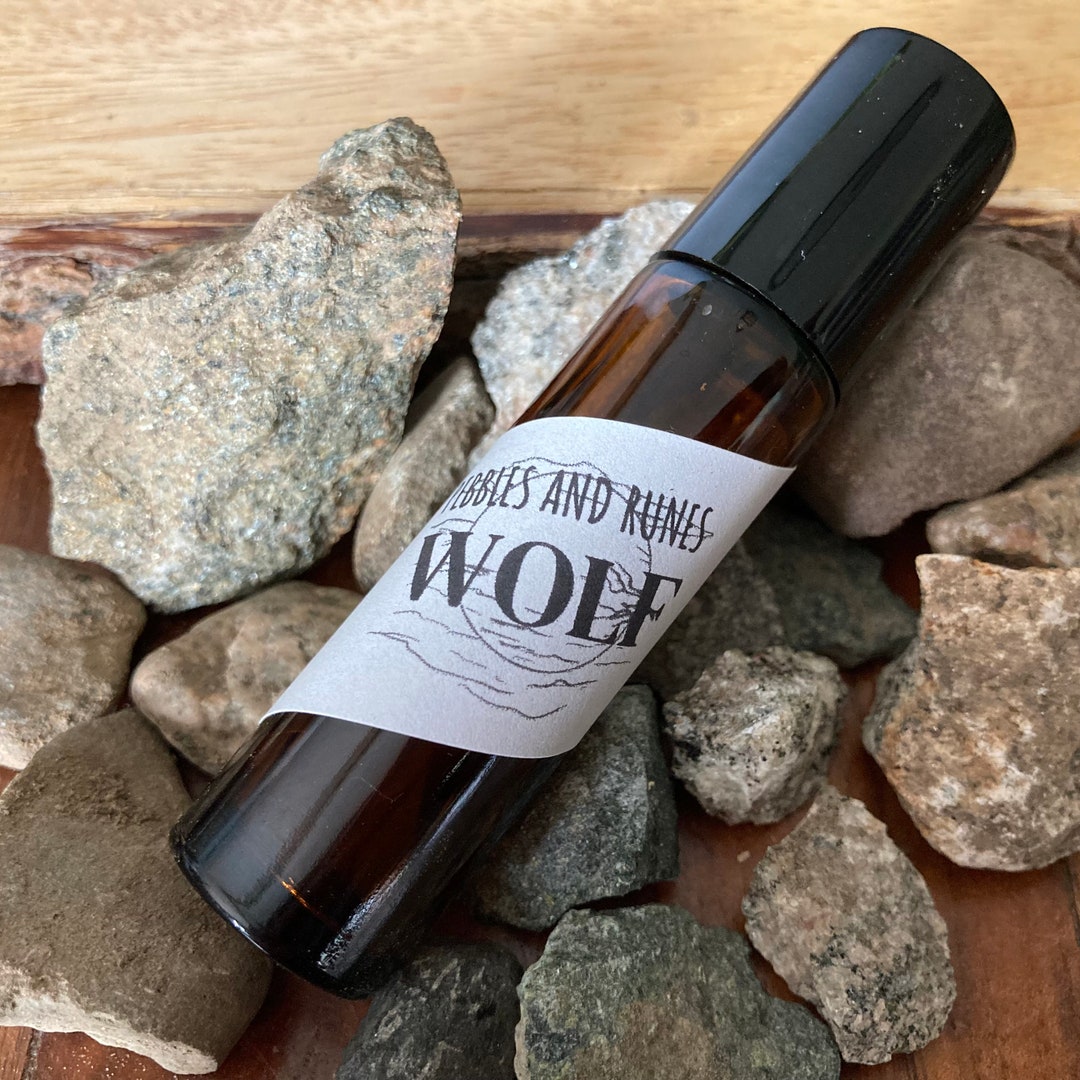 WOLF Musk Sandalwood Black Pepper Rollerball Dab Perfume - Etsy